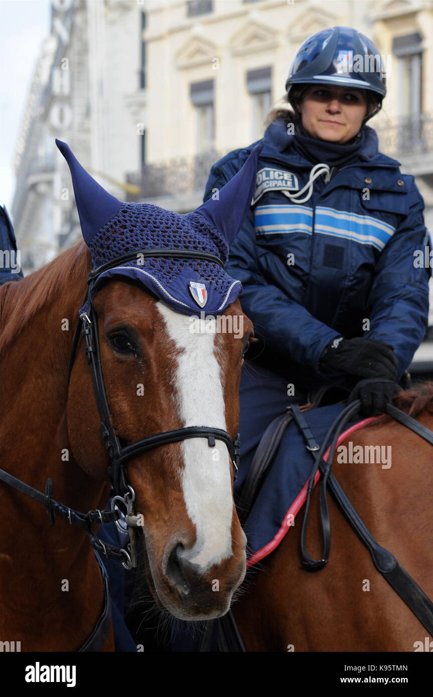 Mounted police officers take part in Sentinel anti-terror attack ...