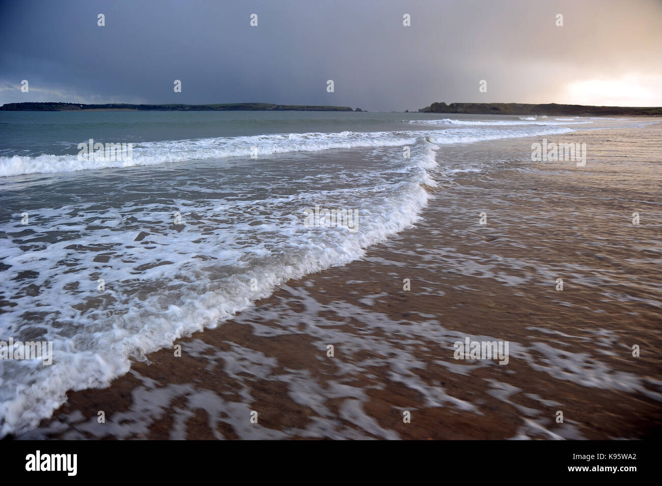 South Beach, Tenby Stock Photo - Alamy