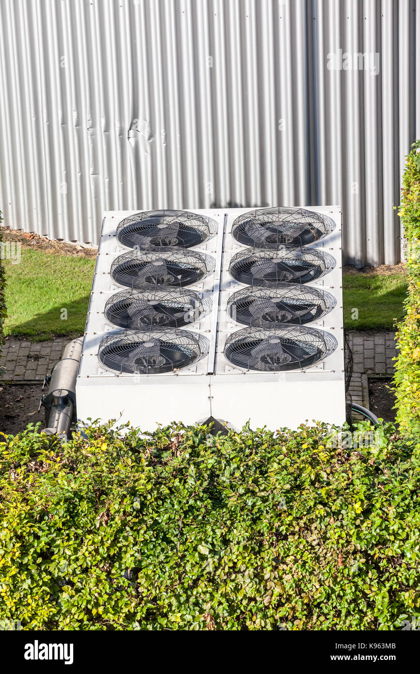 Ground air conditioner hi-res stock photography and images - Alamy