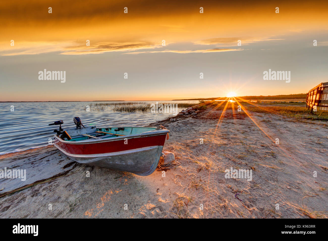 Starburst on lens hi-res stock photography and images - Alamy