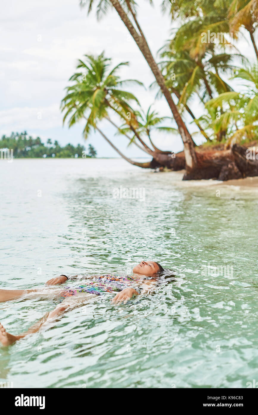 Float on sea hi-res stock photography and images - Alamy