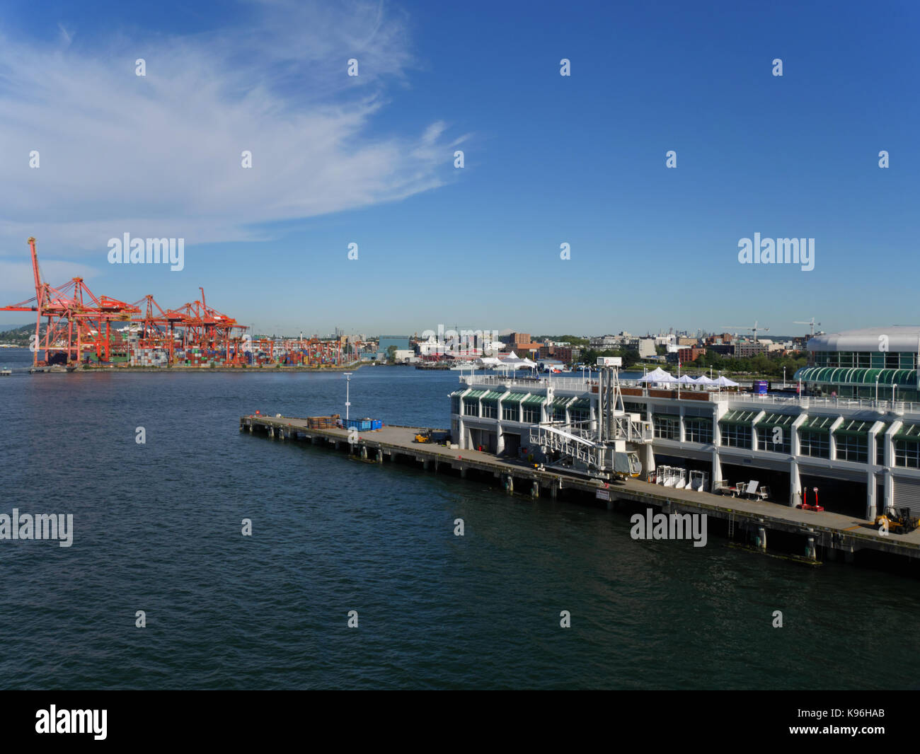 Canada place hi-res stock photography and images - Alamy