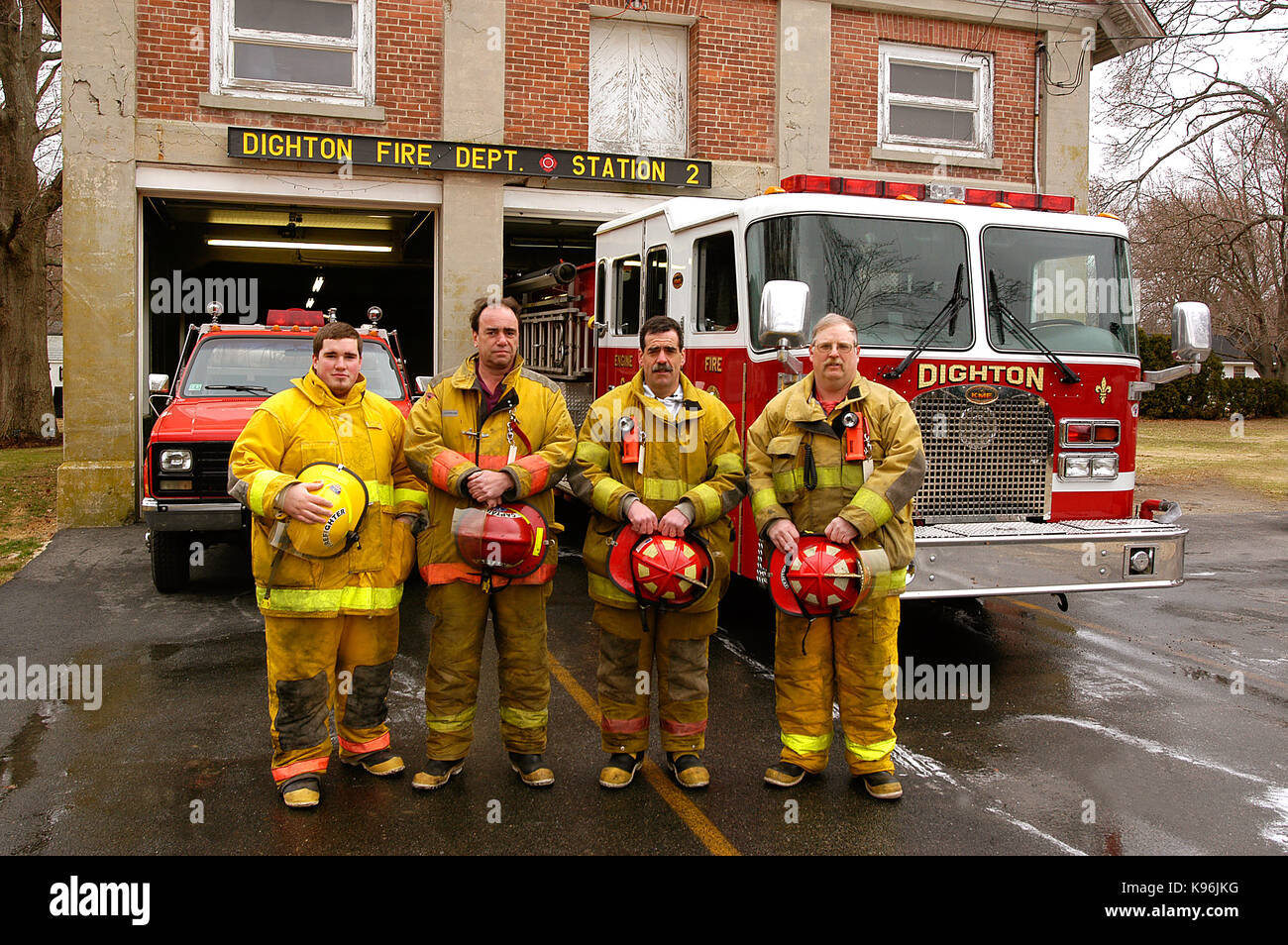 A crew of Dighton, Massachsetts firefighters and their apparatus Stock ...