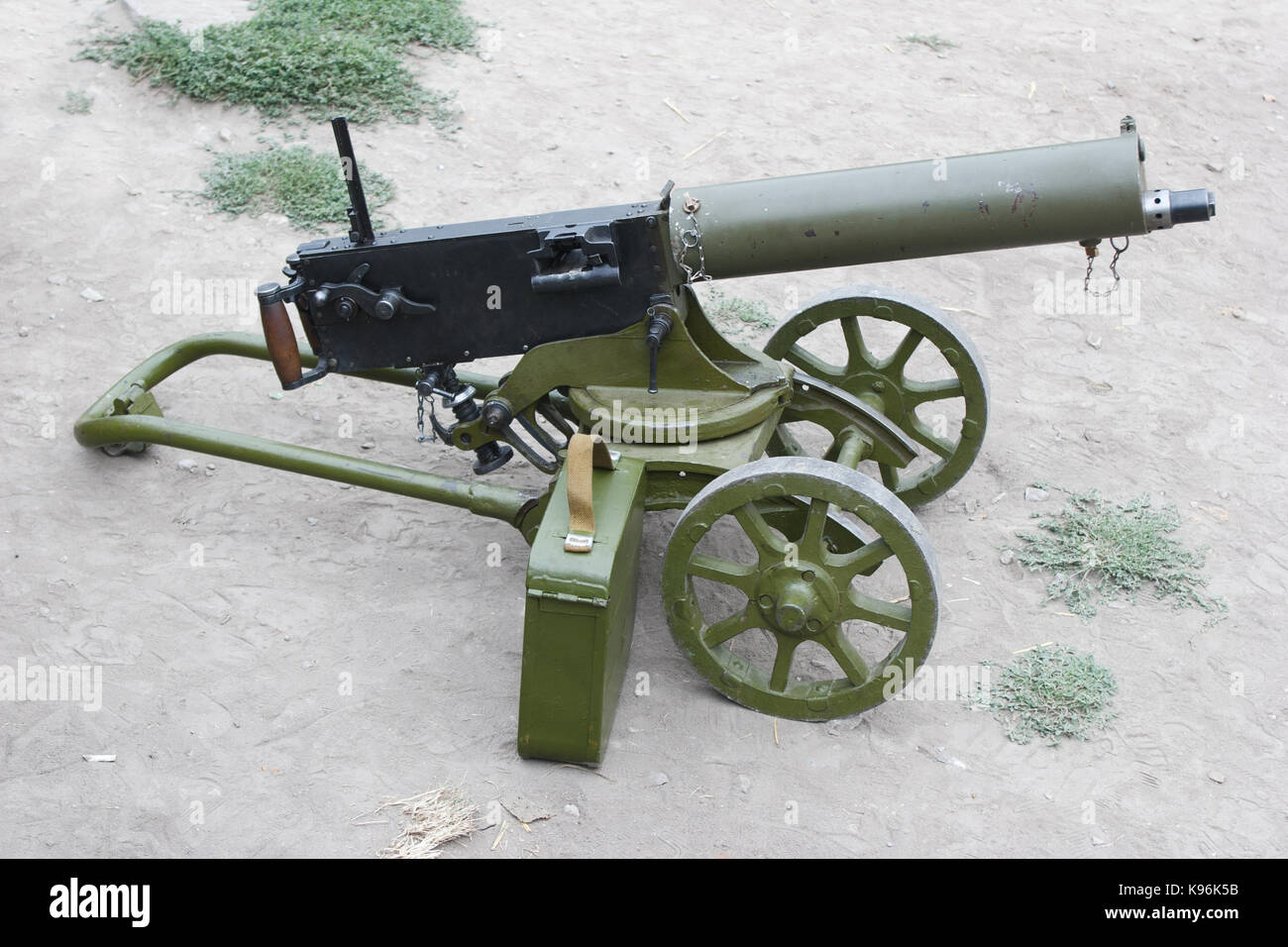 Maximgun hi-res stock photography and images - Alamy