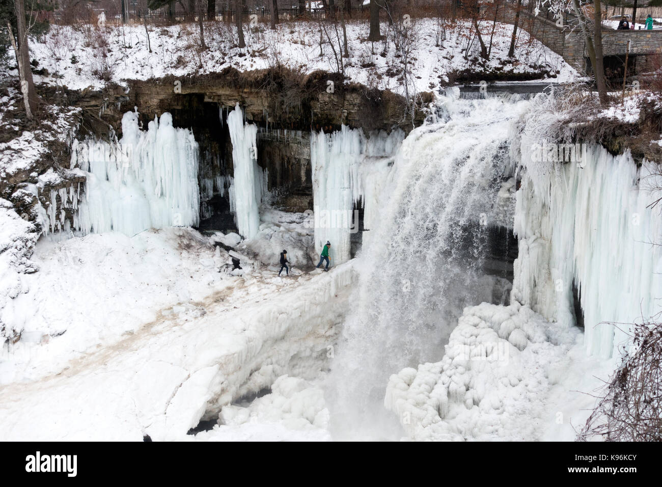 Winter view of the flowing Minnehaha Falls. St Paul Minnesota MN USA ...