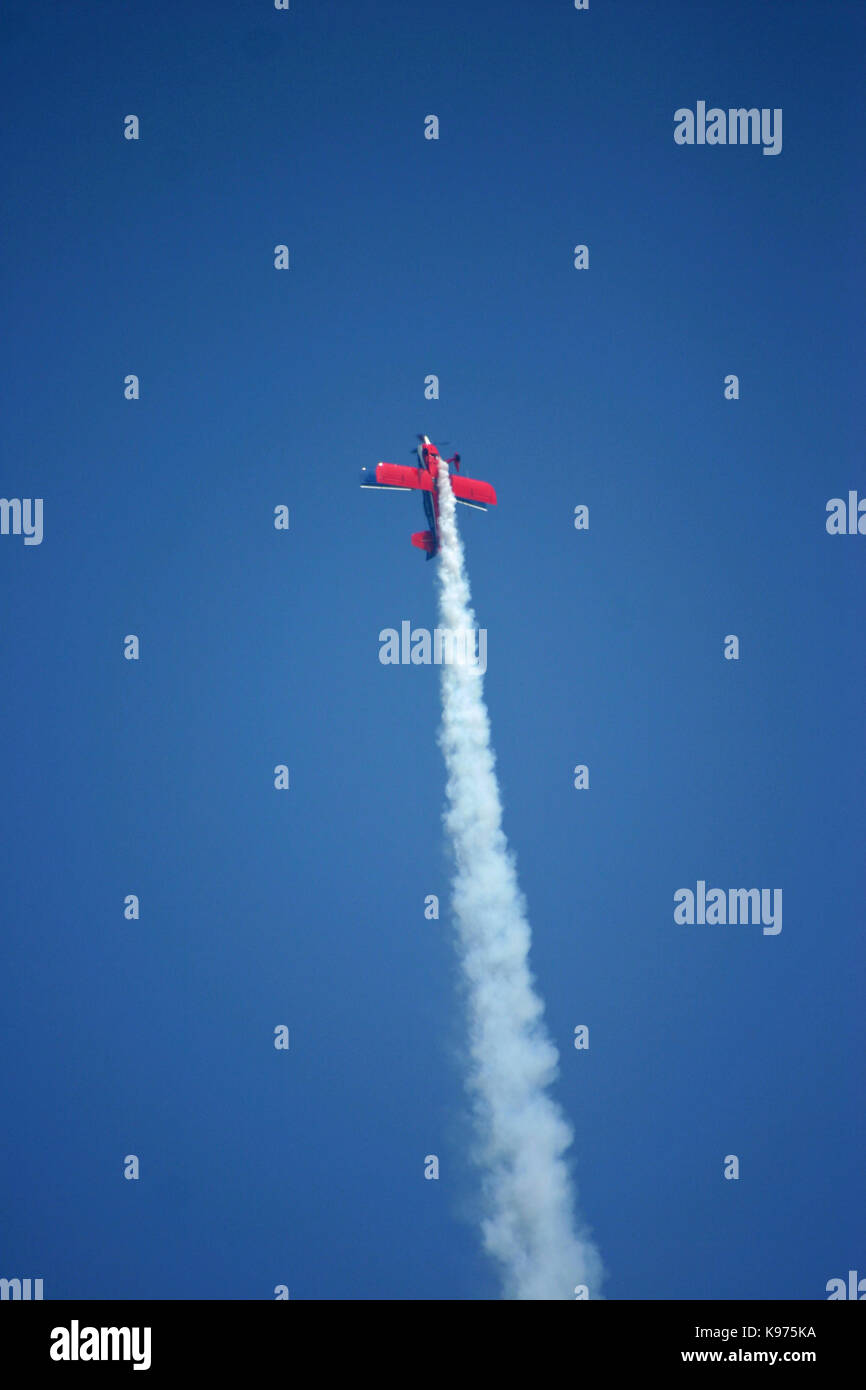 Plane nose dive stunt High Resolution Stock Photography and Images - Alamy