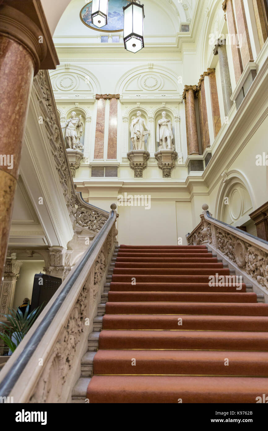 London staircase stairs hi-res stock photography and images - Alamy