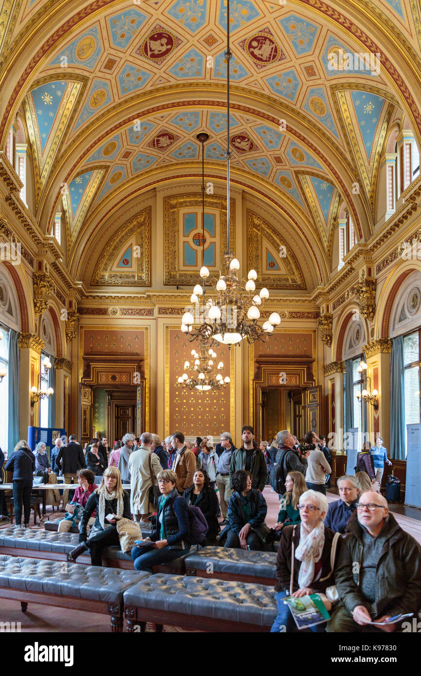 Visitors At Reception High Resolution Stock Photography and Images - Alamy