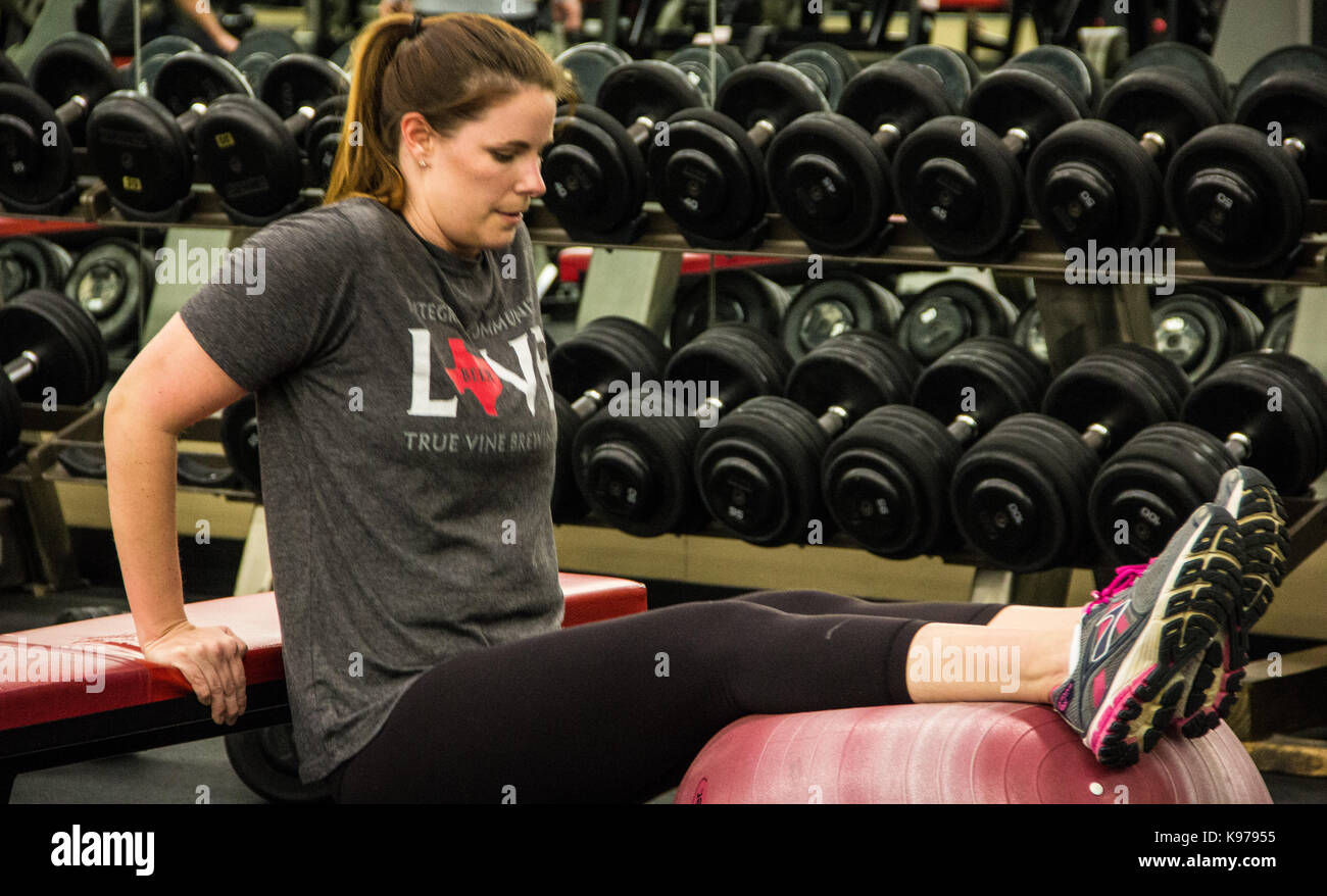 Shots of people at the Gym working out Stock Photo - Alamy