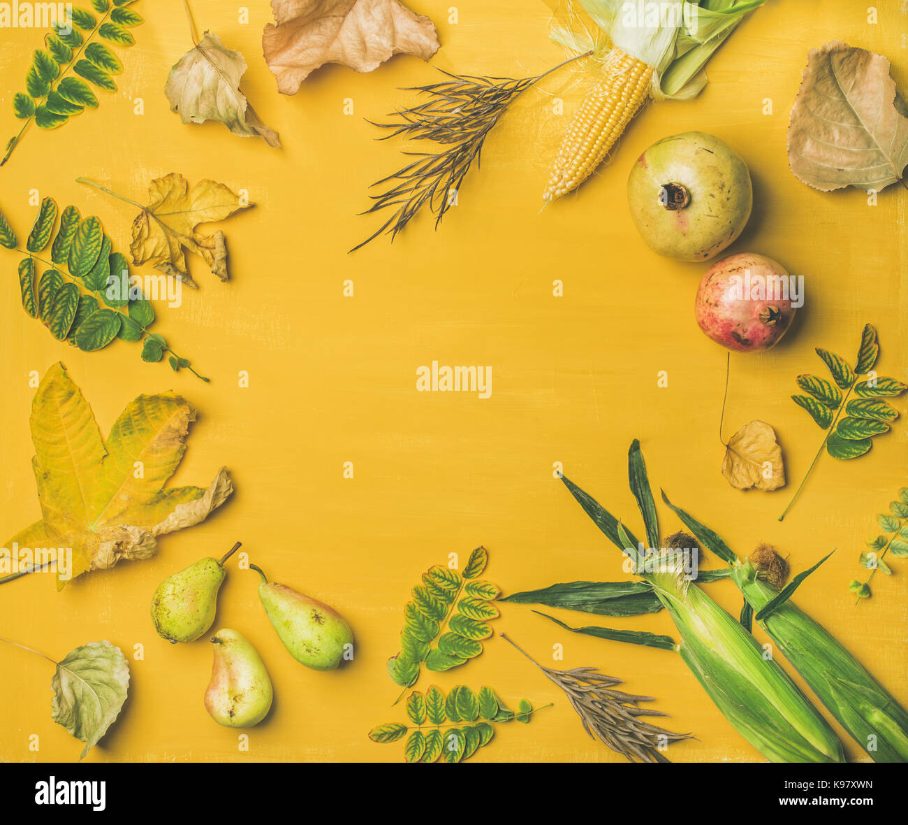 Fall background, texture, pattern, copy space, square crop Stock Photo ...