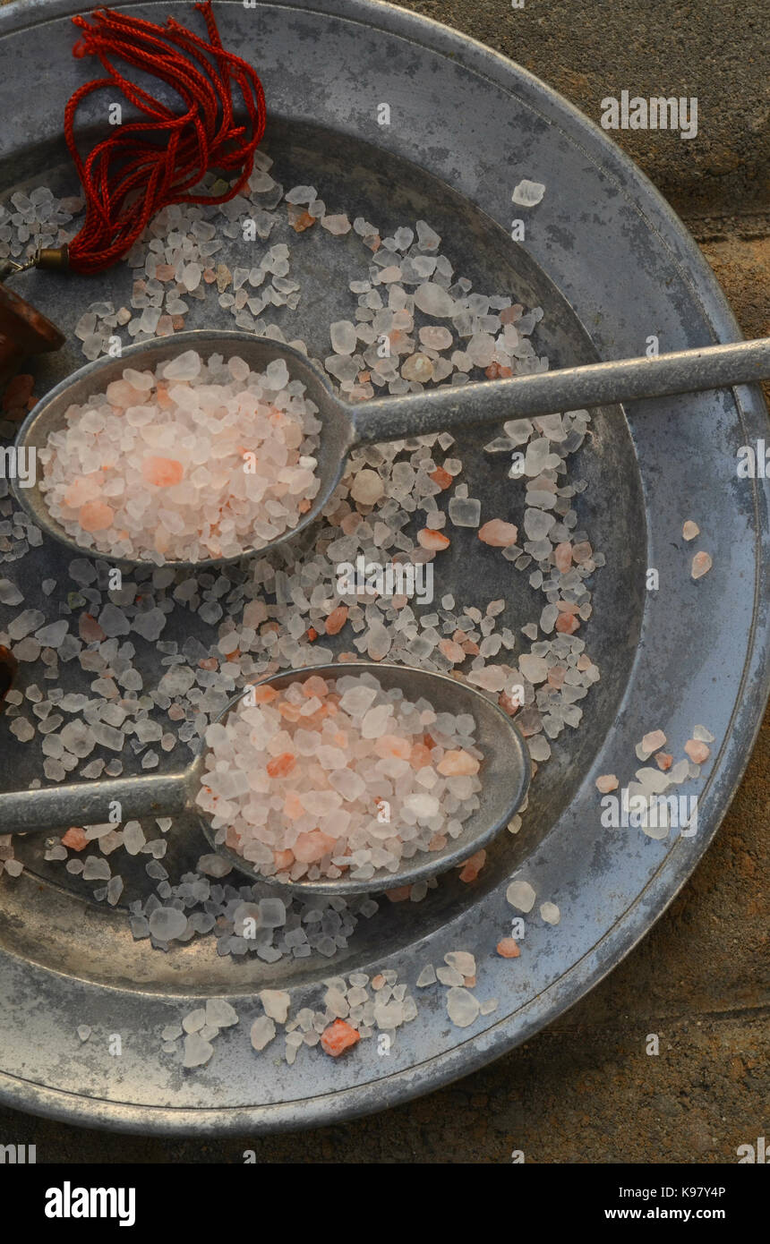 course pink Himalayan salt Stock Photo - Alamy