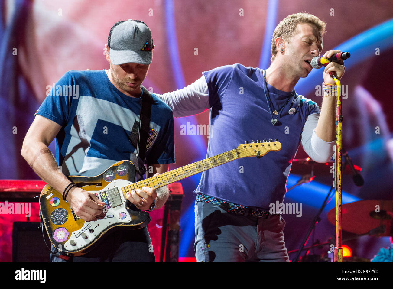 Coldplay with lead singer Chris Martin performs at Rogers Centre in ...