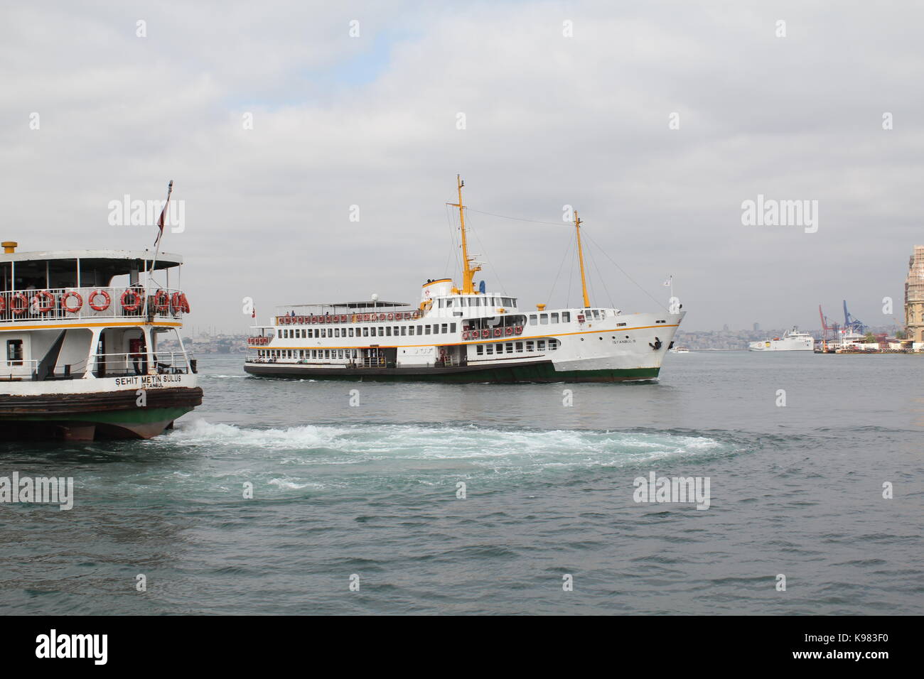 istanbul ships and ferry Stock Photo - Alamy
