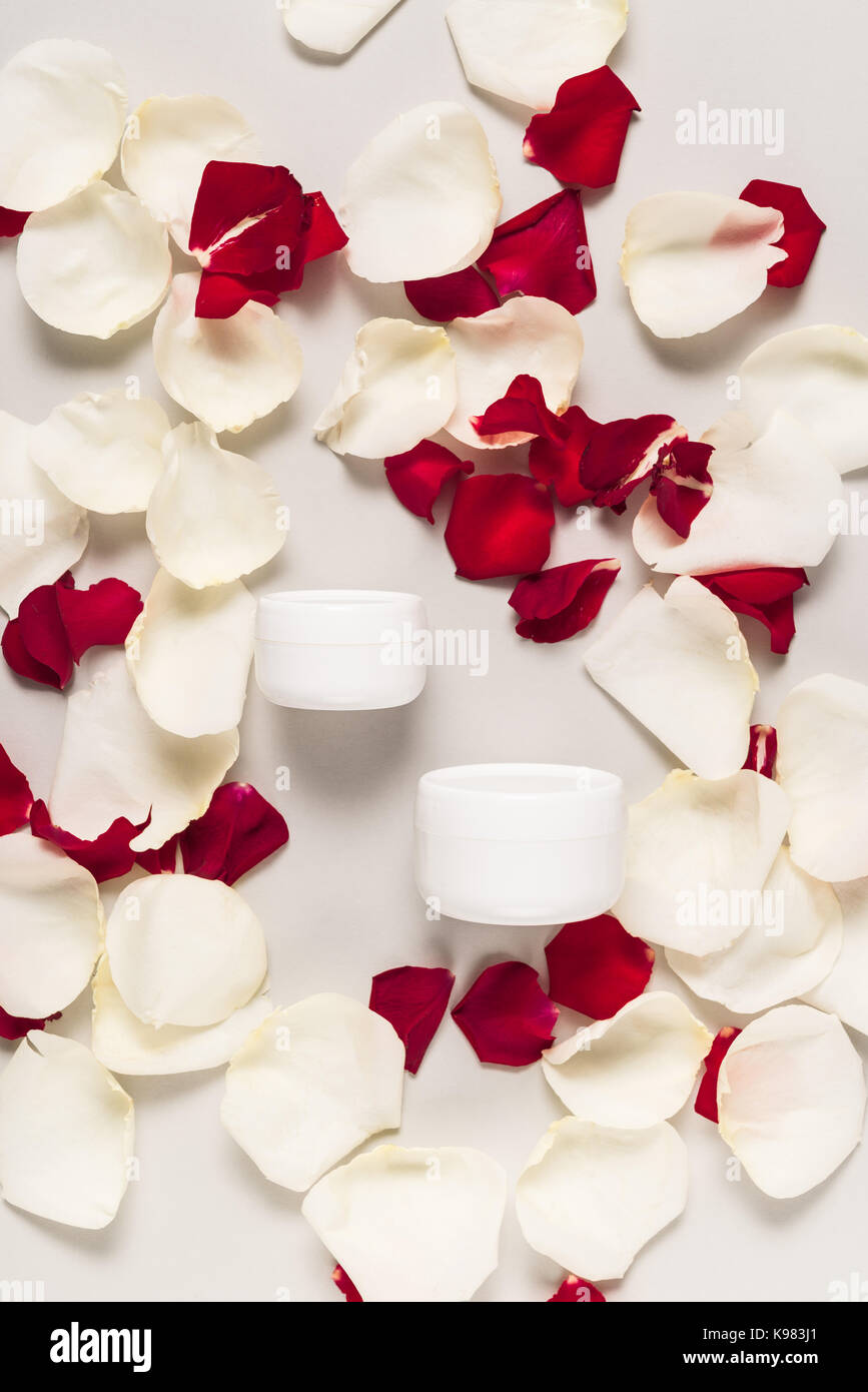 Plastic objects in template hi-res stock photography and images - Alamy