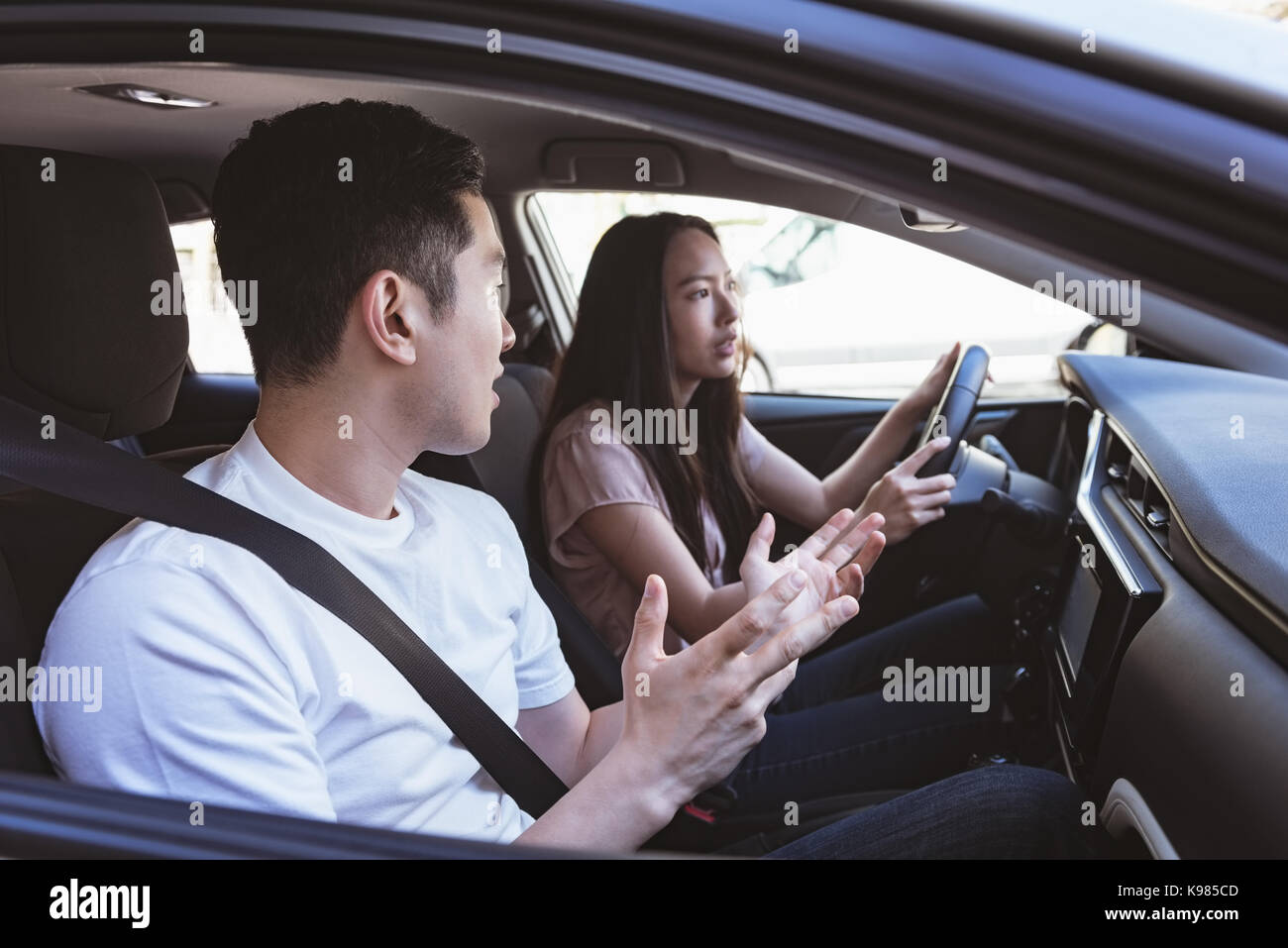 Couple arguing in car hi-res stock photography and images - Alamy