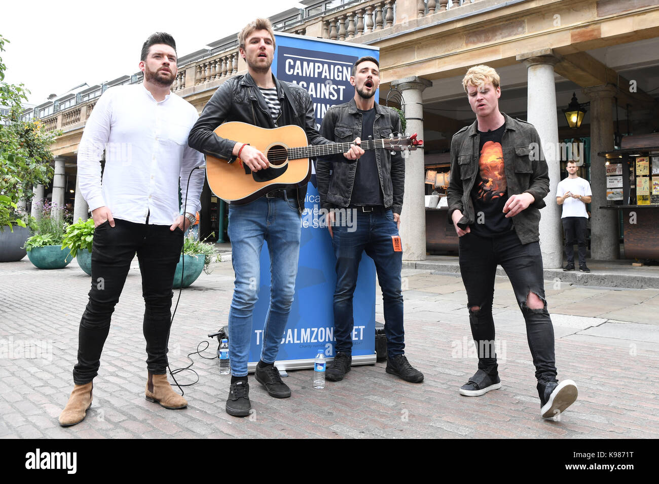 Irish rock band Kodaline busking at Tottenham Court Road Station and in ...