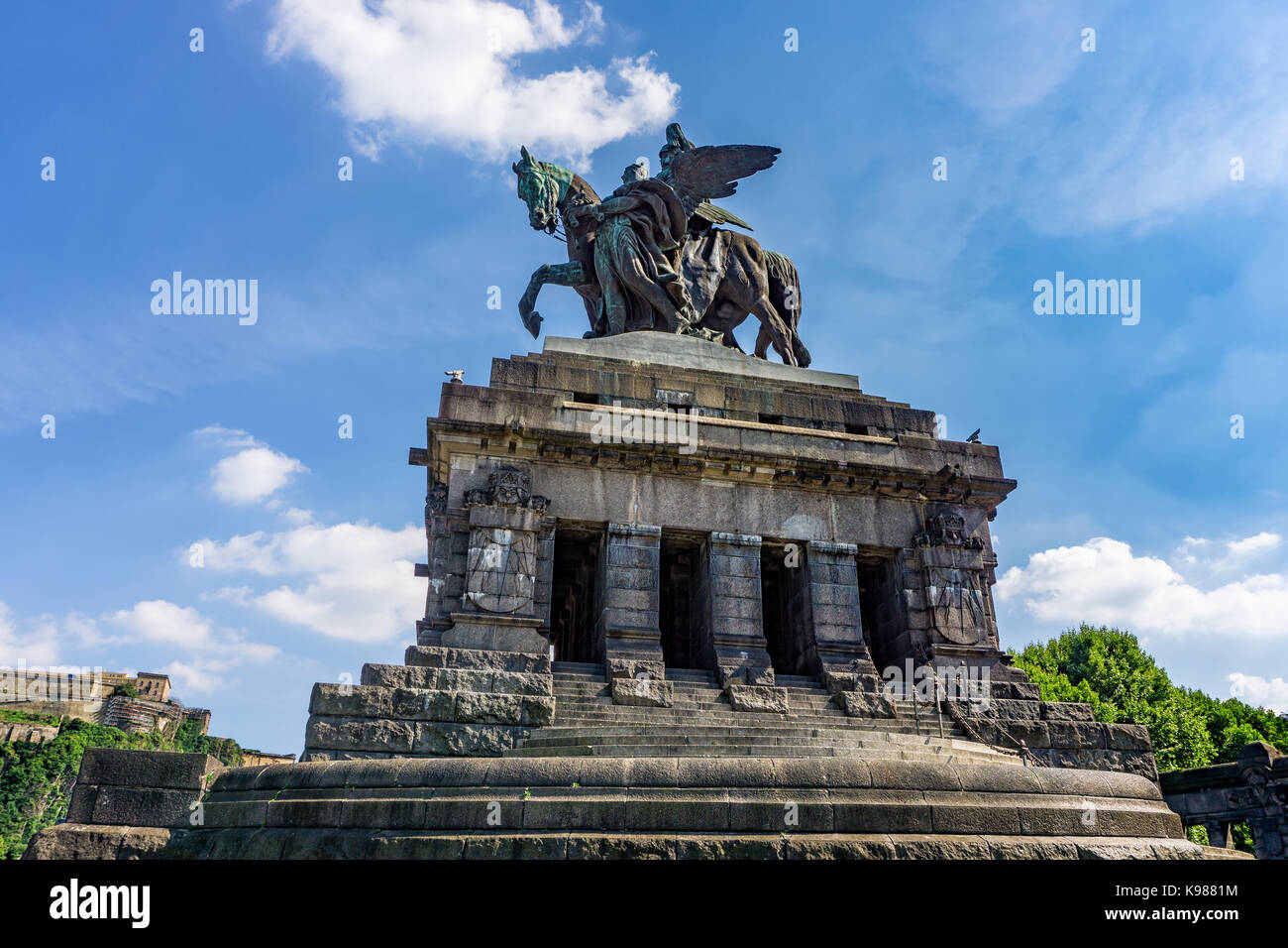 Kaiser-Wilhelm-Denkmal - Deutsches Eck, Koblenz Stock Photo - Alamy