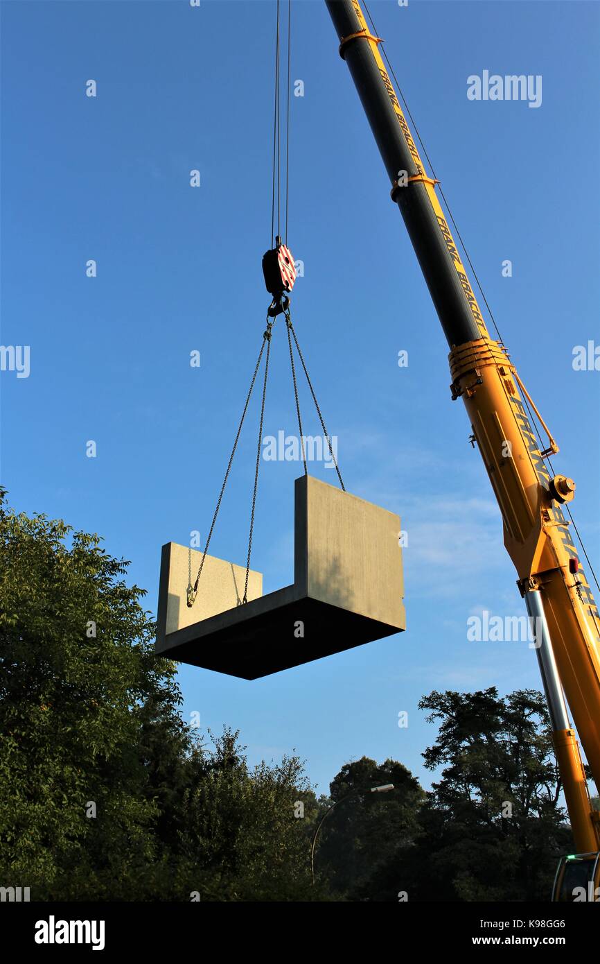 An image of construction of a bridge Stock Photo - Alamy