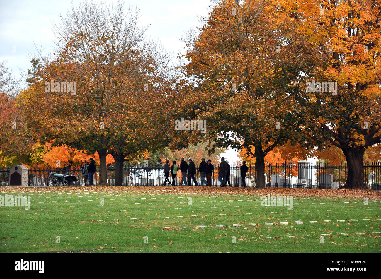 Fall foliage at gettysburg civil war battlefield hi-res stock ...