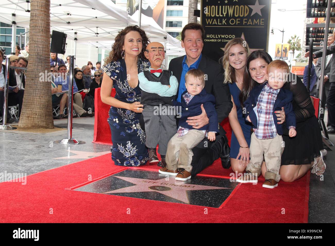 Hollywood, California, USA. 22nd Sep, 2017. I15927CHW.Hollywood Chamber ...