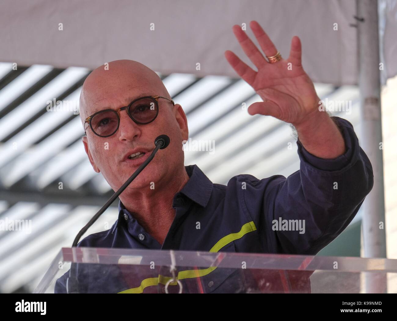 Los Angeles, California, USA. 21st Sep, 2017. Comedian Howie Mandel ...