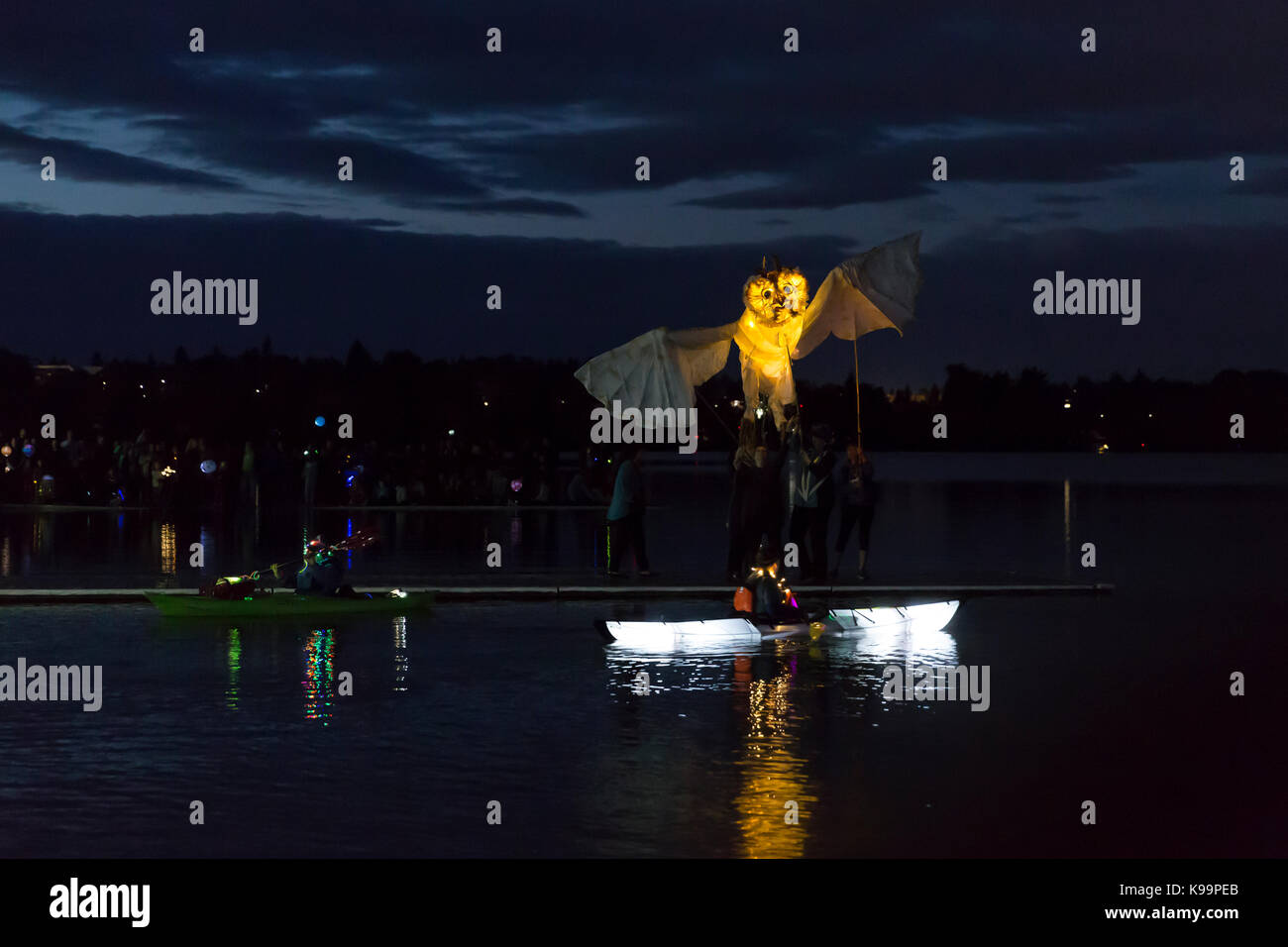 Illuminated theatre costumes hi-res stock photography and images - Alamy