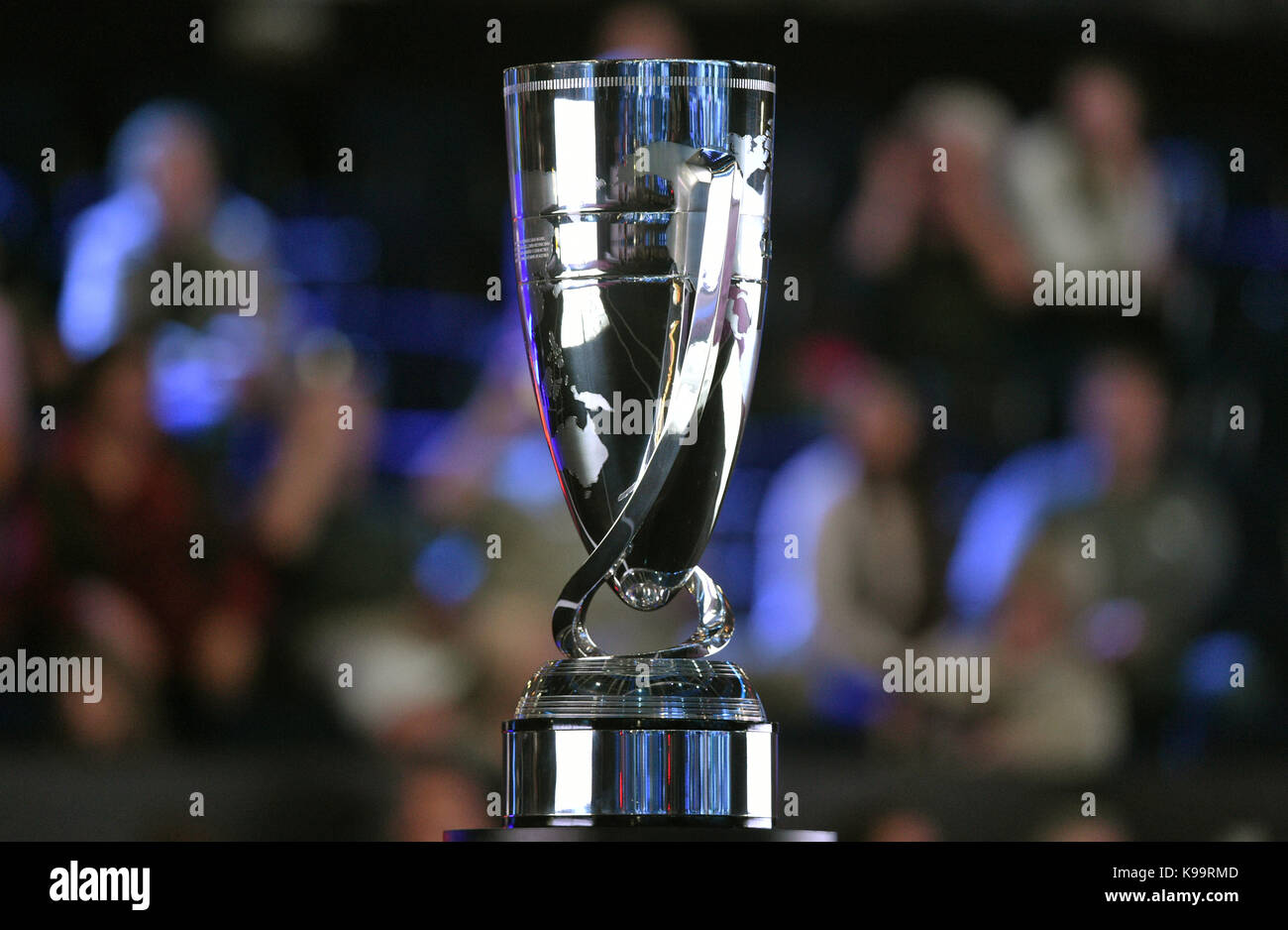 Laver Cup Trophy Stock Photos & Laver Cup Trophy Stock Images - Alamy