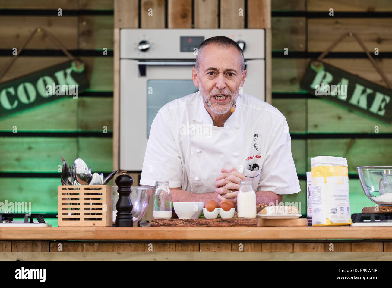 Michel roux jr chef cooking kitchen hi-res stock photography and images ...