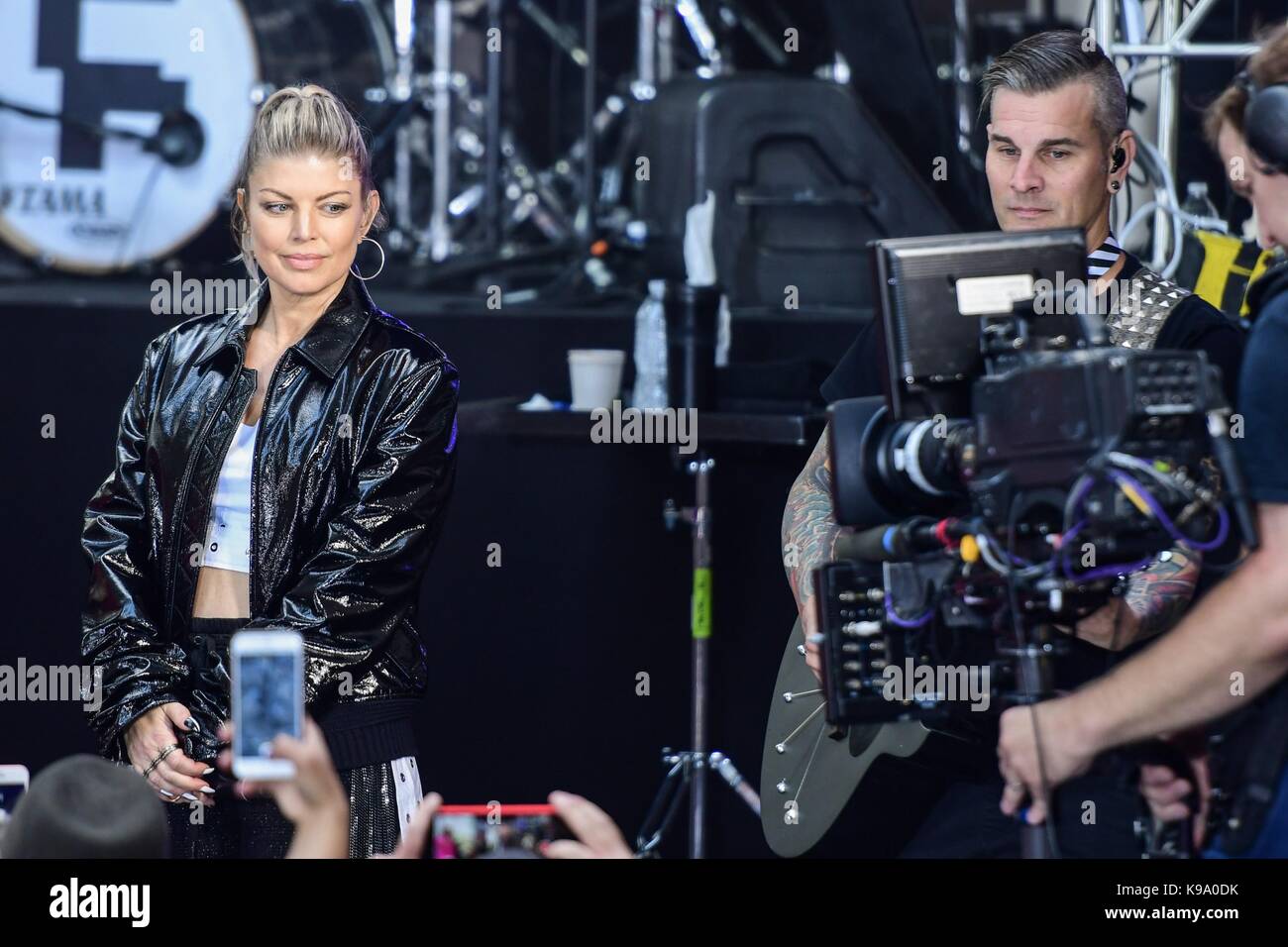 Fergie on stage for NBC Today Show Concert with FERGIE, Rockefeller ...