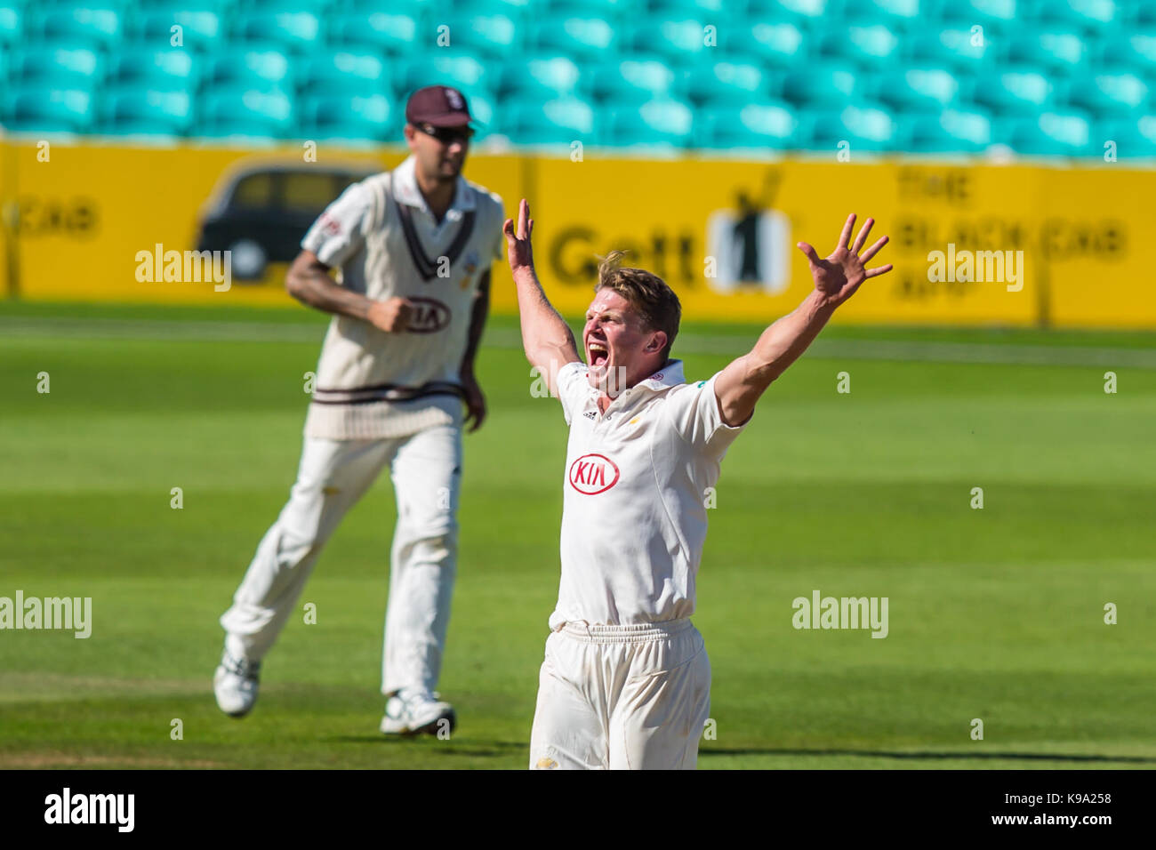 London,UK.22 September 2017. Stuart Meaker celebrates getting Craig ...