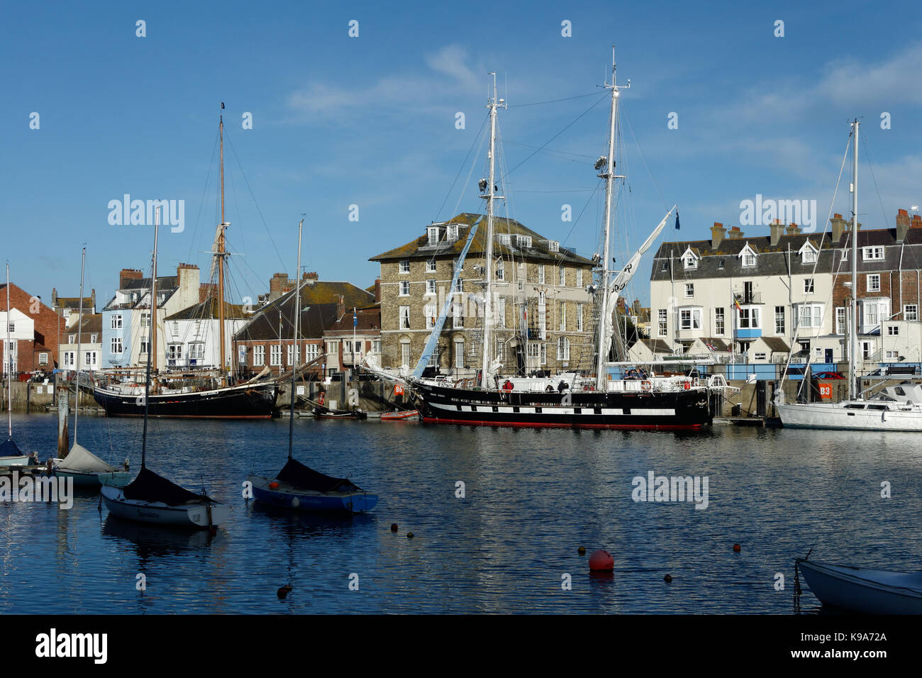 Ts royalist hi-res stock photography and images - Alamy