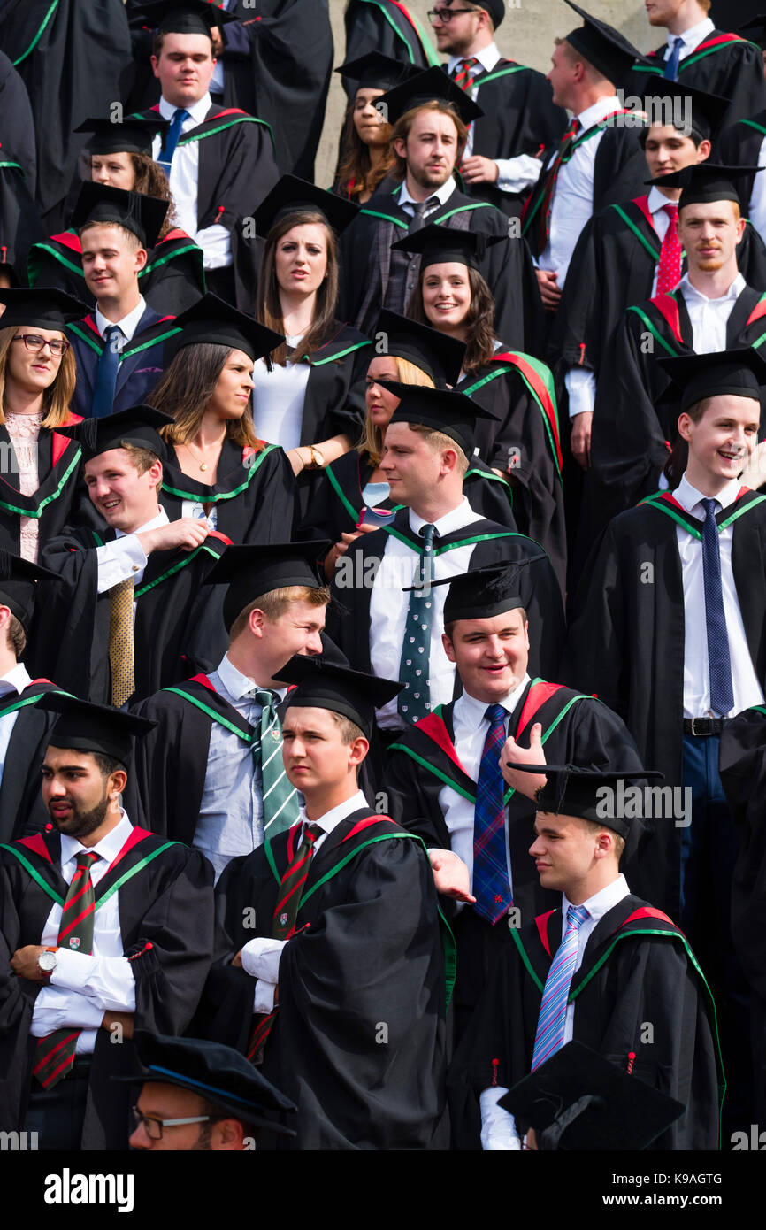 Uk student graduate wearing academic gown hi-res stock photography and ...