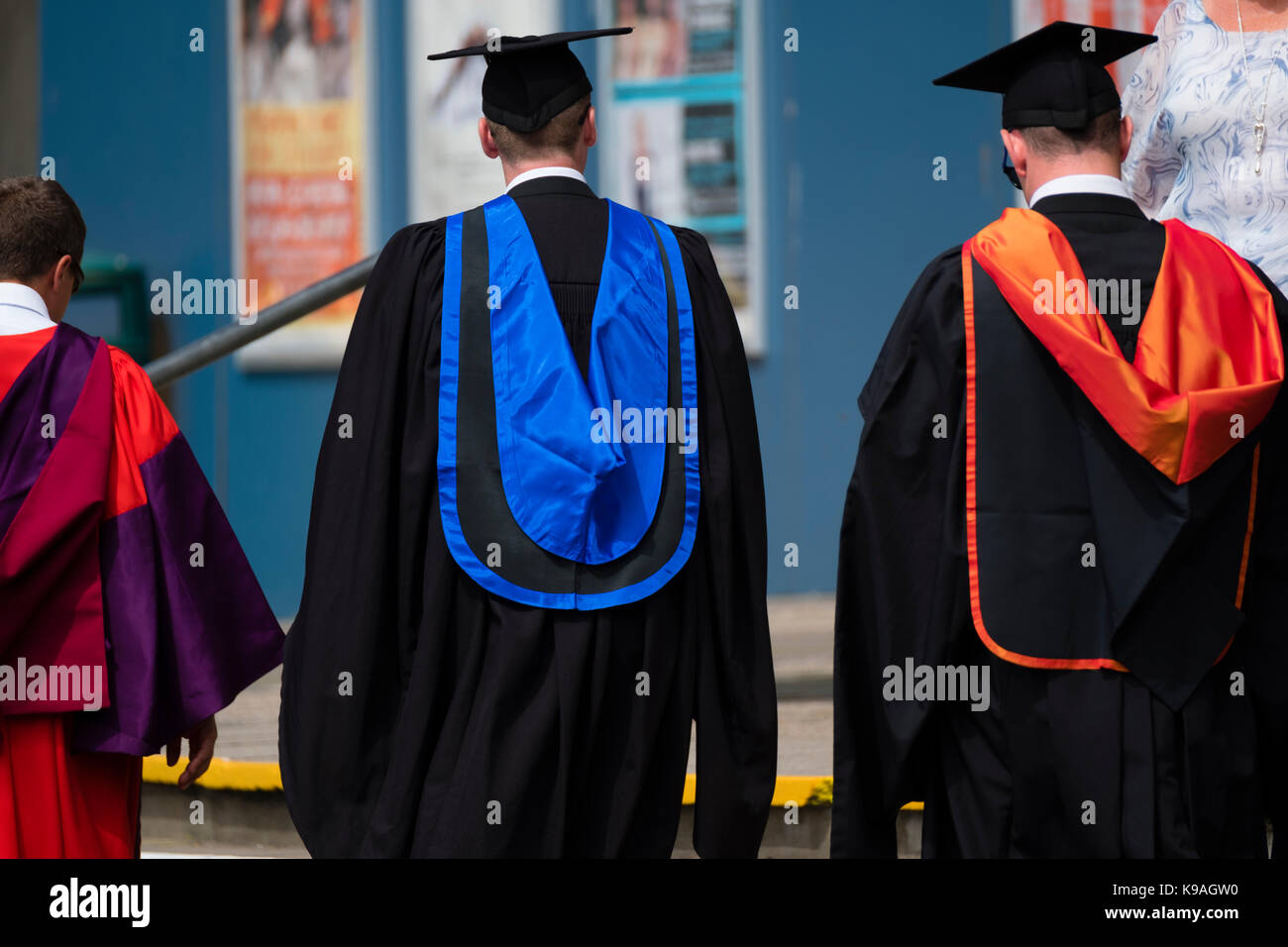Graduation uk from behind hi-res stock photography and images - Alamy