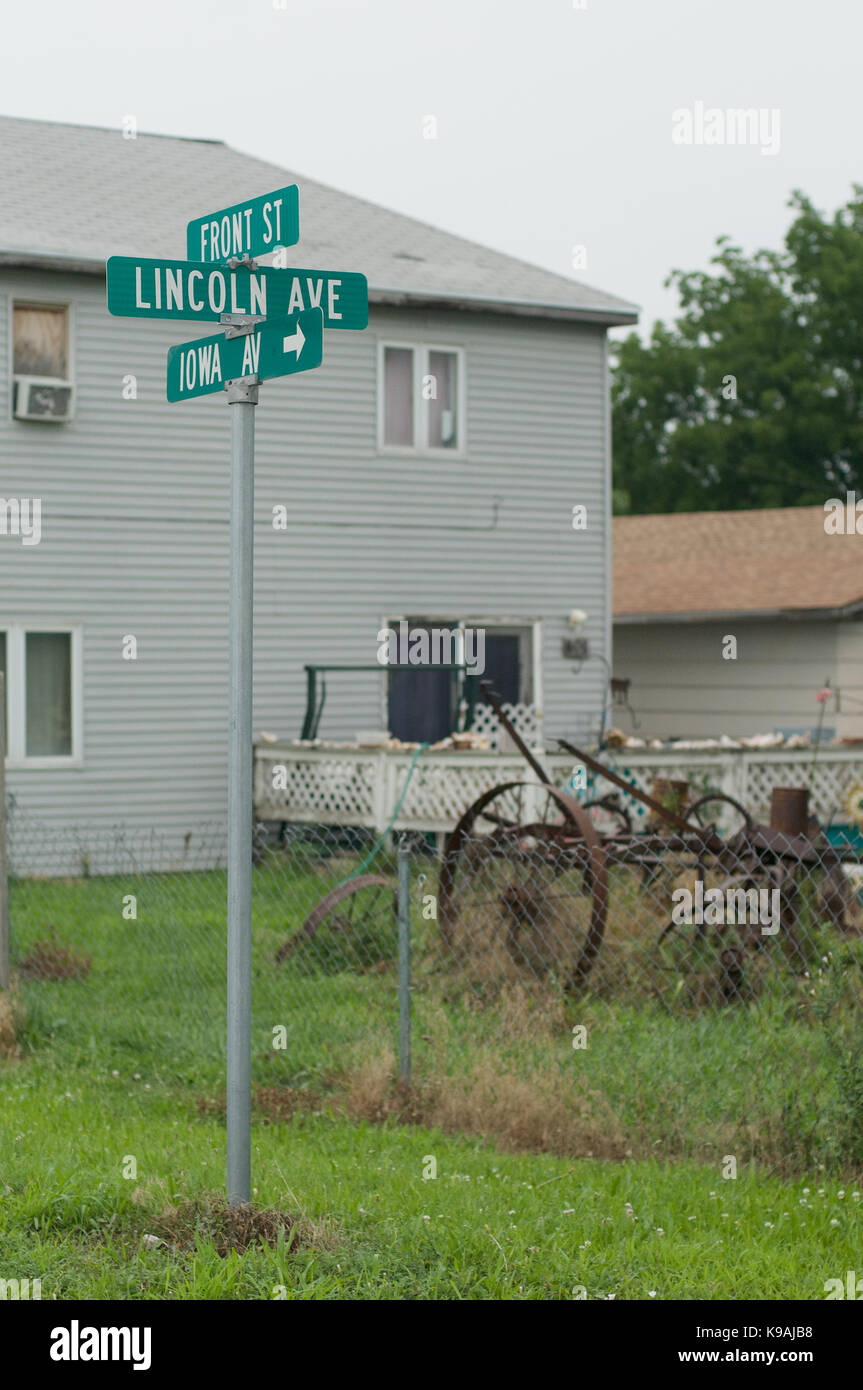 Street sign in Pacific Junction, Iowa, USA Stock Photo - Alamy