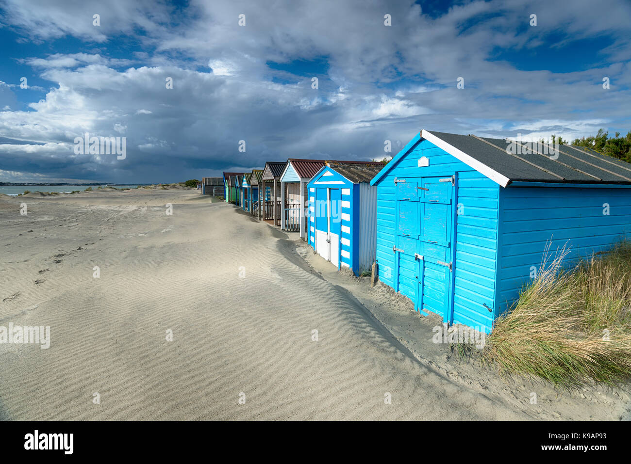 Pretty beach huts at West Wittering on the Sussex coast Stock Photo - Alamy