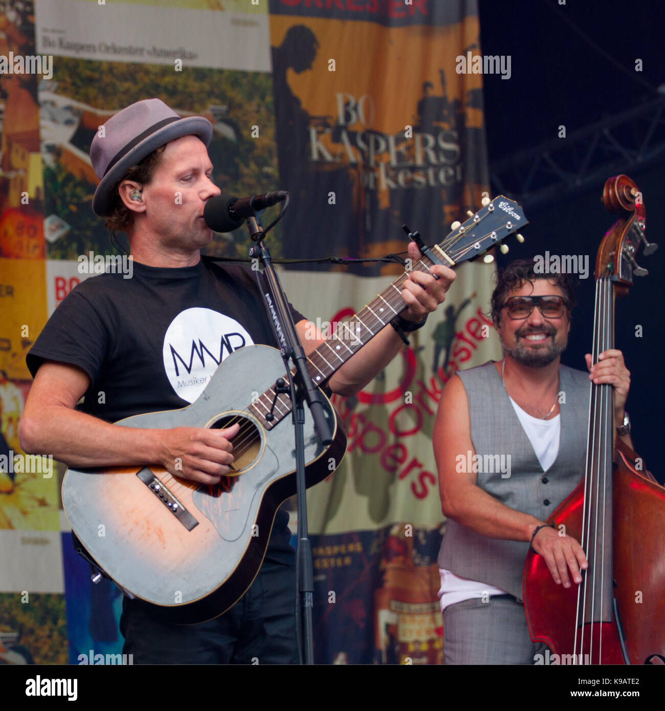 Bo Kaspers orkester with singer Bo Sundström at Karlskrona ...