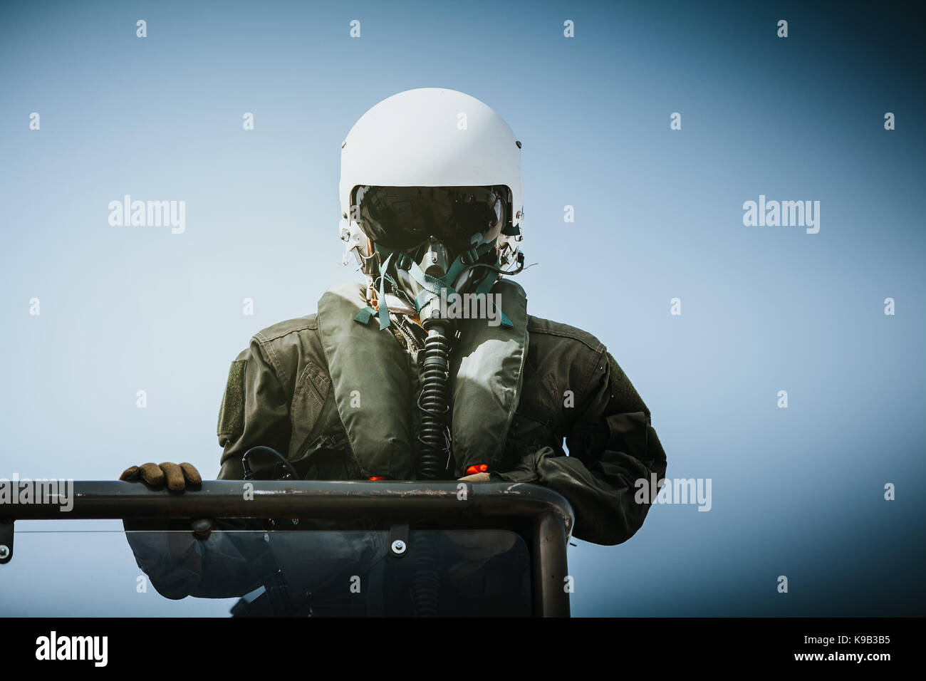 Fighter pilot helmet hi-res stock photography and images - Alamy