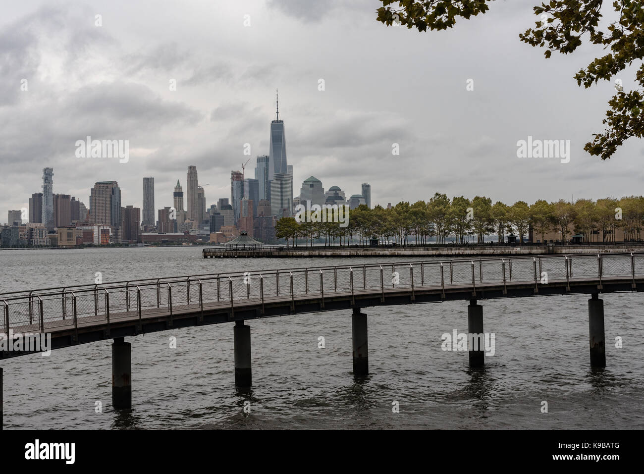 Horizontal lower manhattan hi-res stock photography and images - Alamy