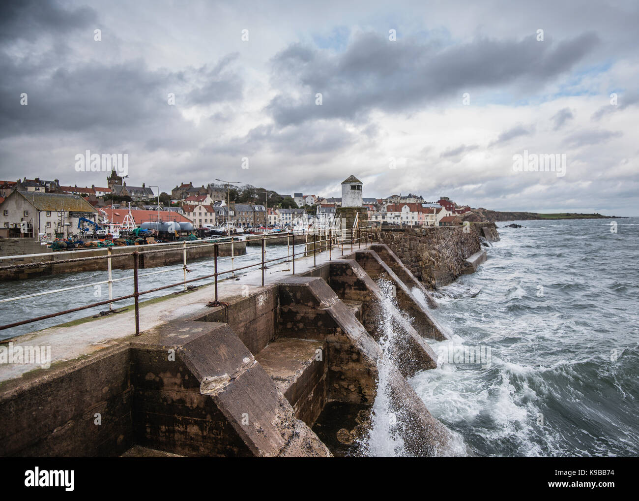 Homes pittenweem hi-res stock photography and images - Alamy