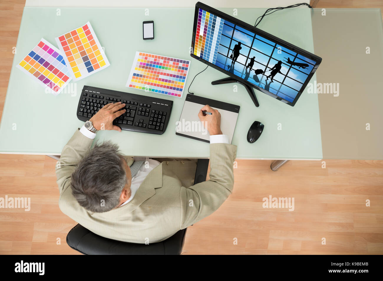 Office color hi-res stock photography and images - Alamy
