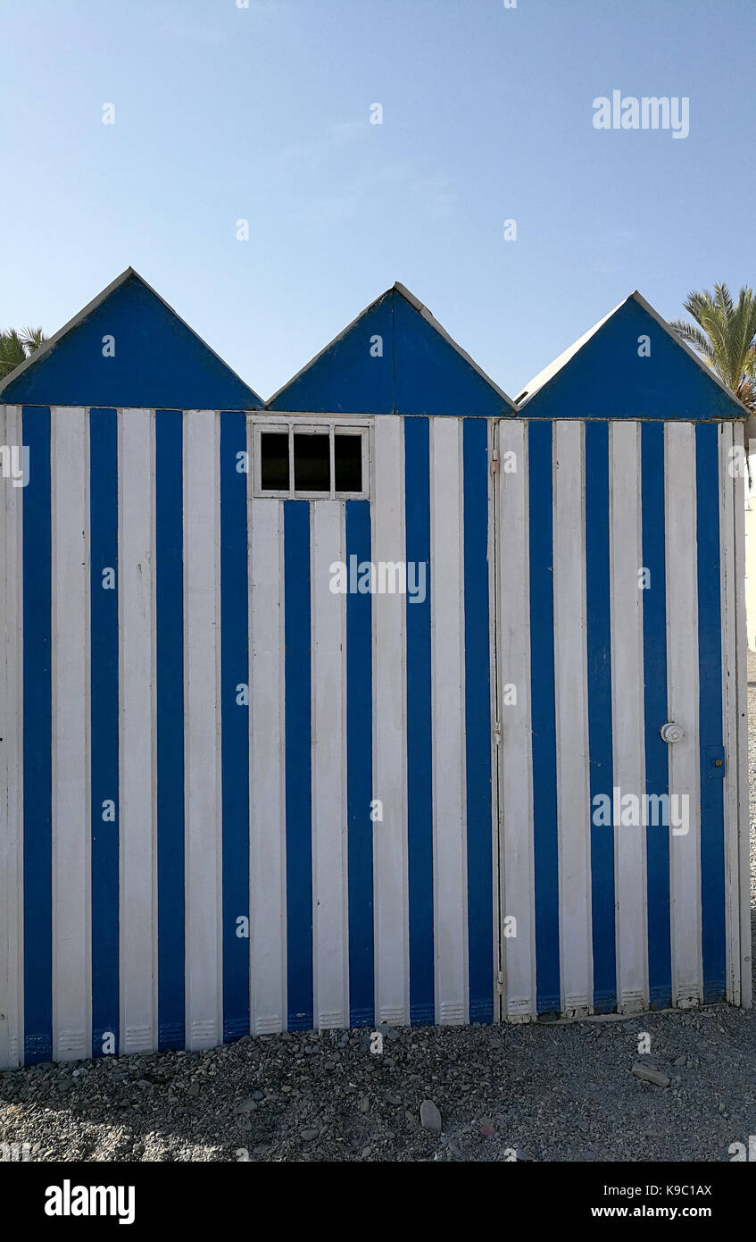 Dressing rooms beach outdoors hi-res stock photography and images - Alamy