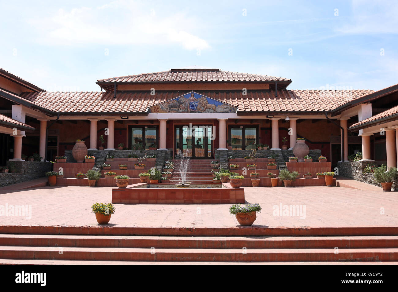 house in old roman style with fountain Stock Photo - Alamy