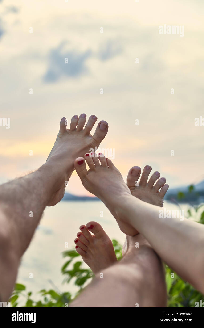 Couples feet hi-res stock photography and images - Alamy