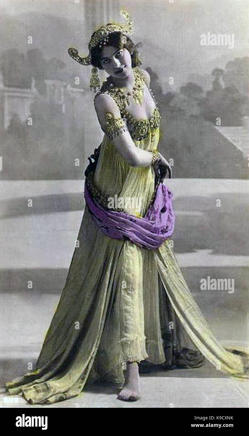 Mata hari hi-res stock photography and images - Alamy