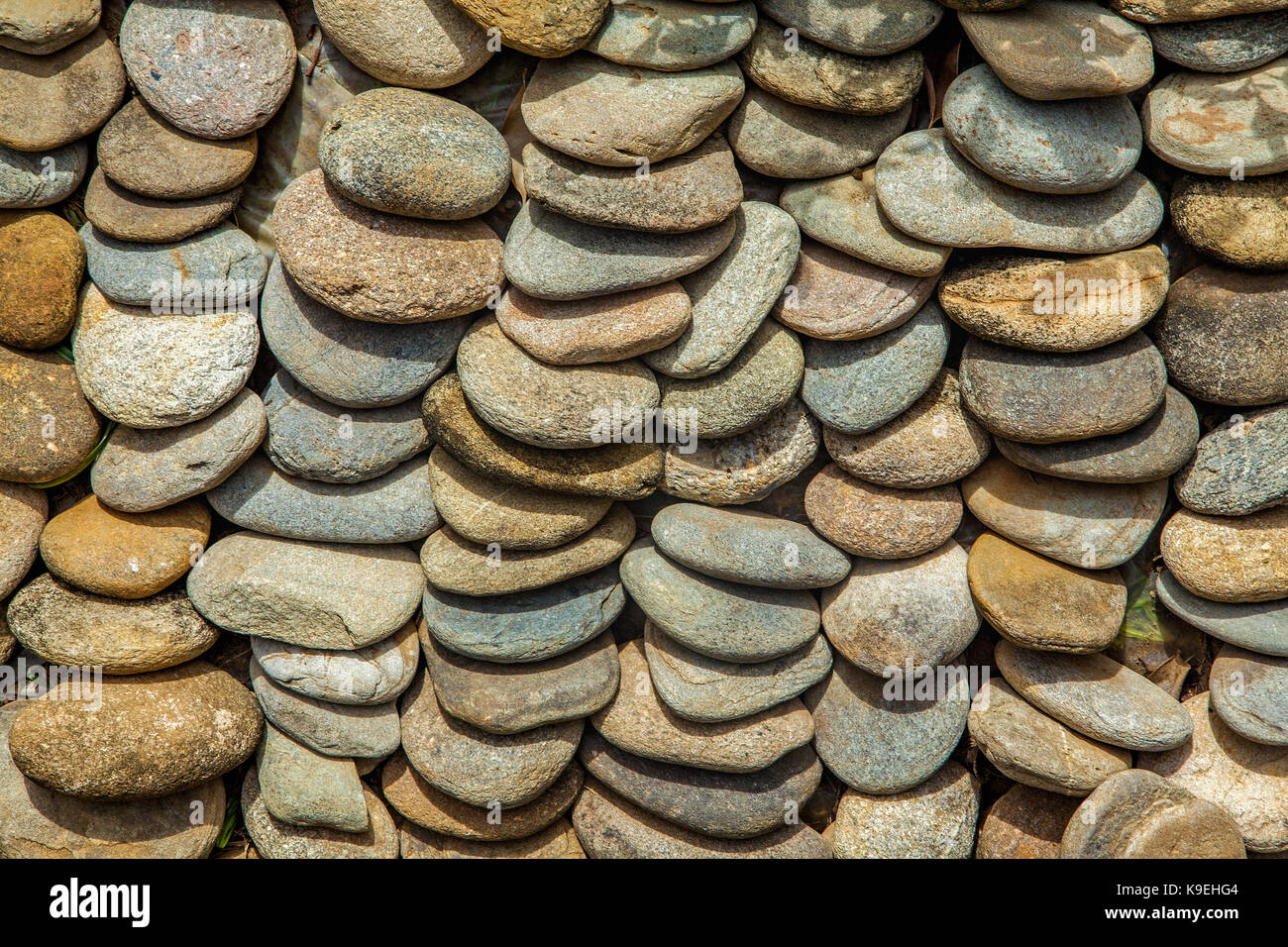 Round columns hi-res stock photography and images - Alamy