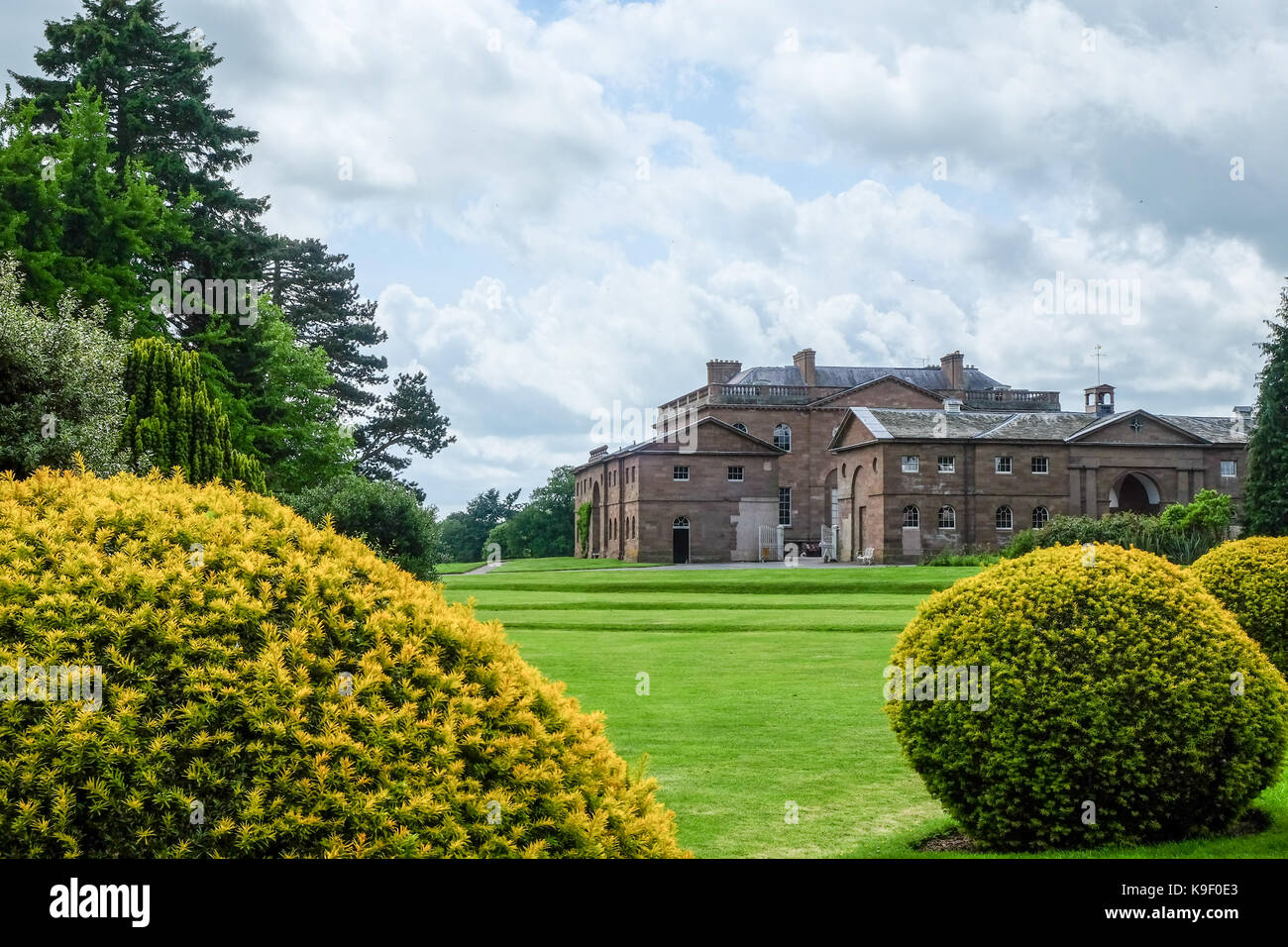Welsh manor house and gardens Stock Photo - Alamy