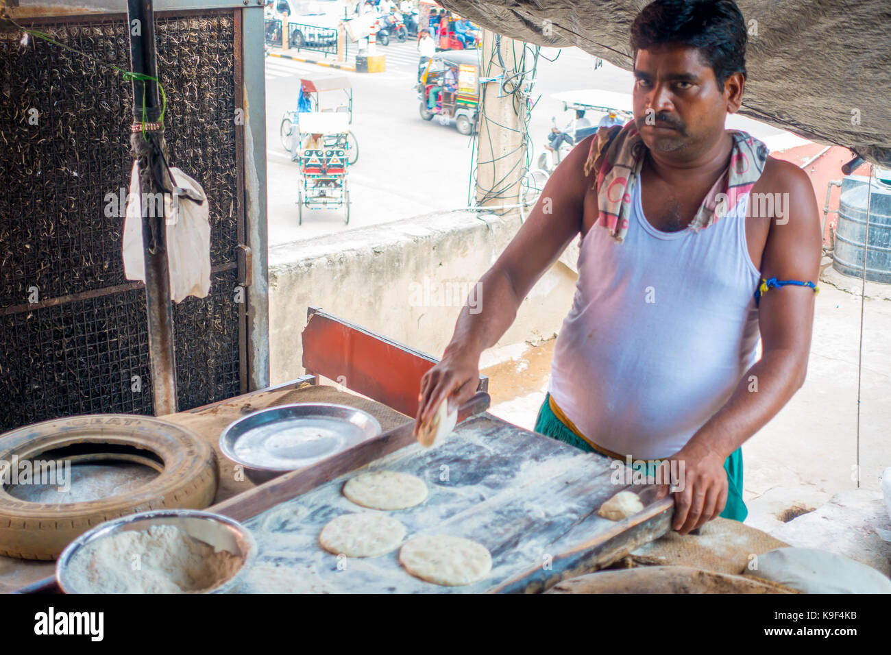 Jaipur, India - September 20, 2017: Unidentified man cooking Indian ...