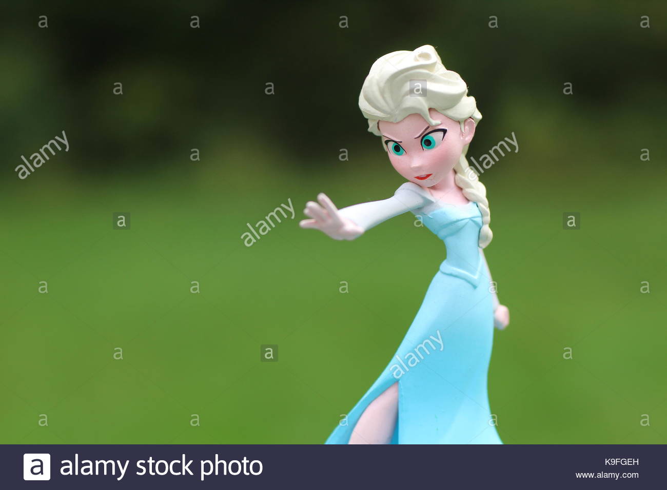 Frozen Disney Movie High Resolution Stock Photography and Images - Alamy