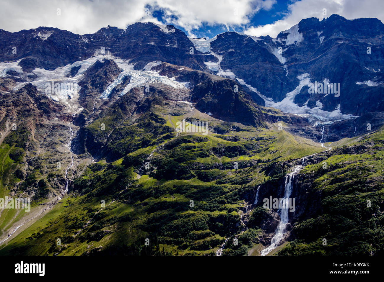 Schilthorn mountain range hi-res stock photography and images - Alamy