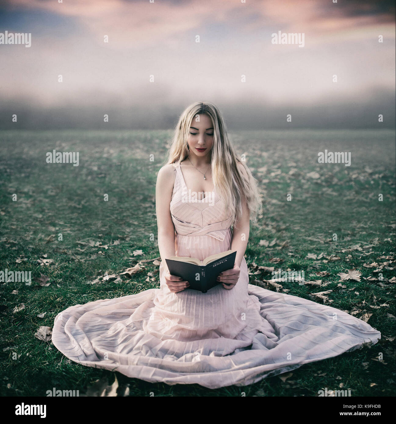 Lady In Nature High Resolution Stock Photography and Images - Alamy